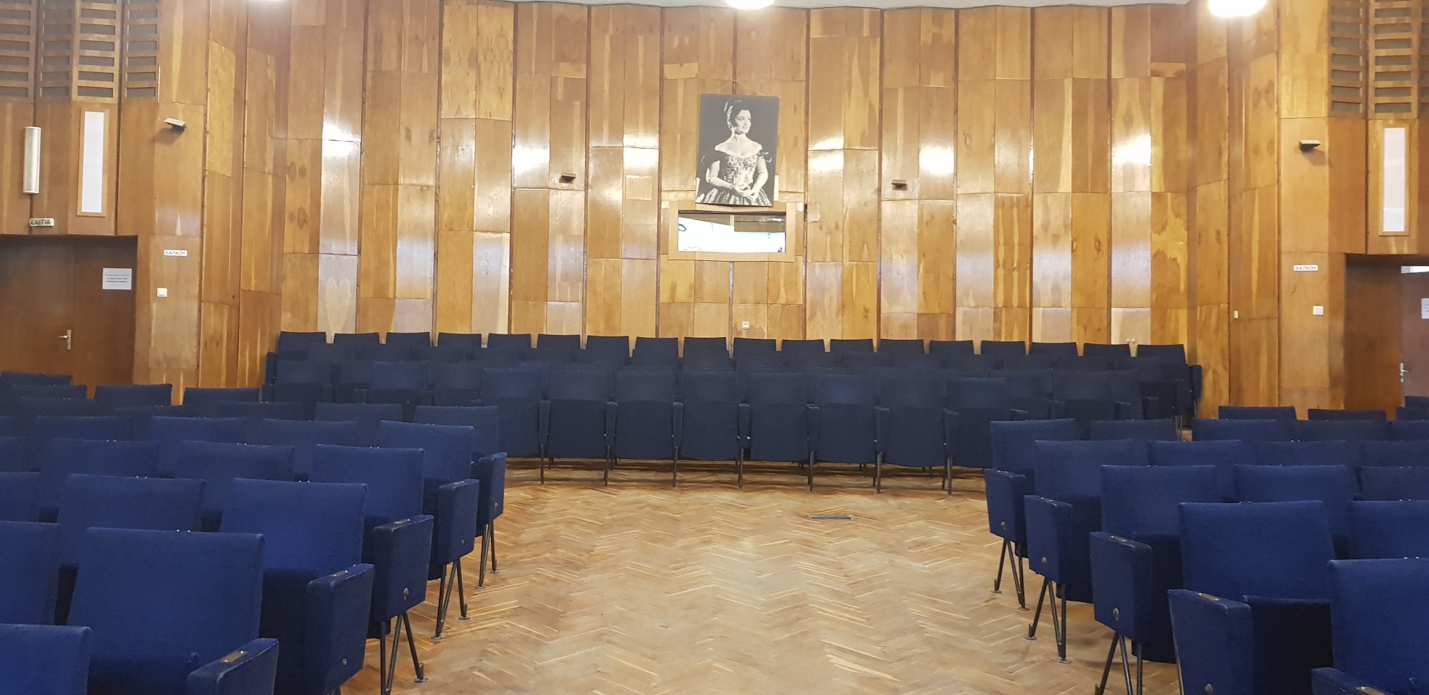 Зала „Катя Попова“ ще се ремонтира по „Региони в растеж“ ОП Общински медиен център Плевен